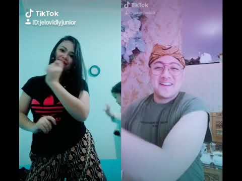 emak emak goyang tiktok