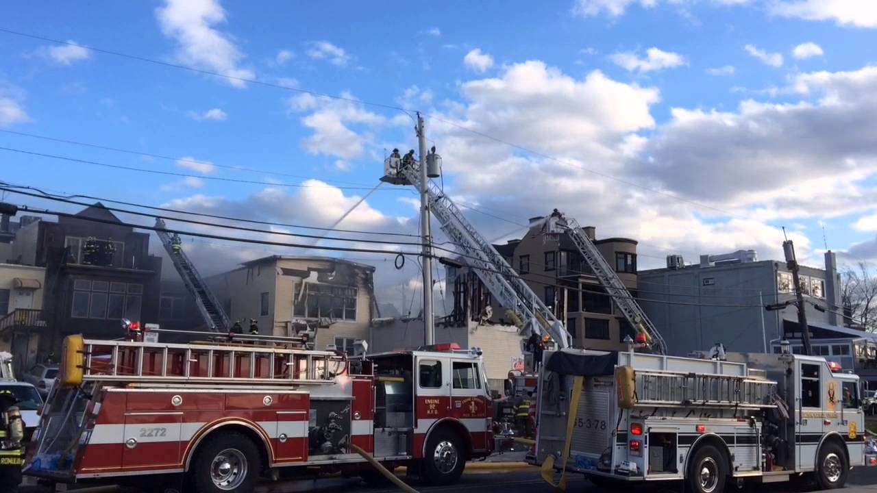 Keyport fire: Firefighters battle a multialarm blaze - YouTube