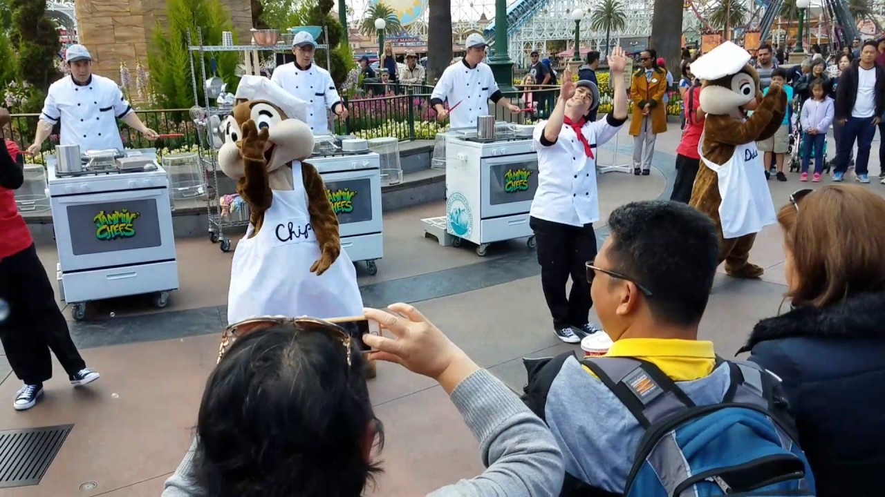 California adventure world kitchen chef dance - YouTube