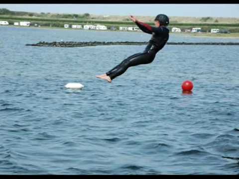 Waterjump Brouwersdam - YouTube