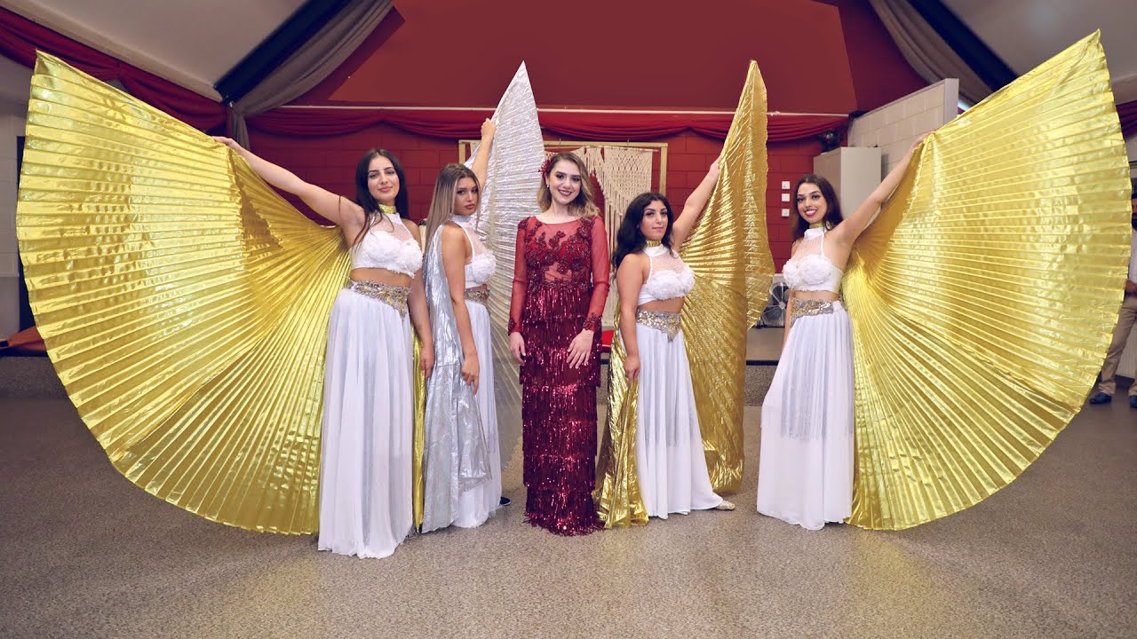 KINADA SALON GIRISI #KINA #KINAGECESI #henna #dance ...