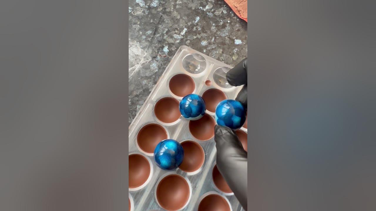 Midnight galaxy Overlap Design using ‘I Shud KoKo’ Midnight Galaxy Organic cocoa butter - YouTube