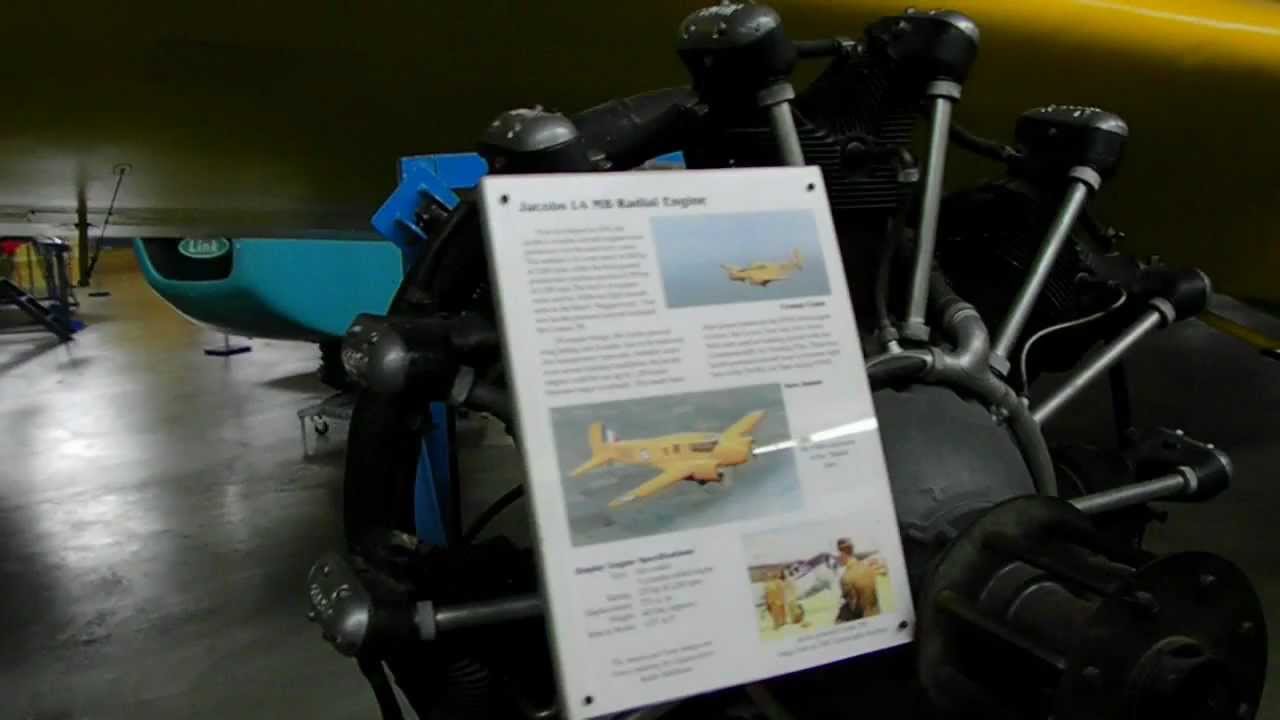 Jacobs L4 MB Radial Engine Aviation Museum - YouTube