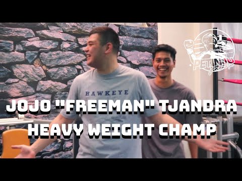 Heavy Weight Champion Jojo "Freeman" Tjandra | Petinju Kelas Berat Indonesia - YouTube