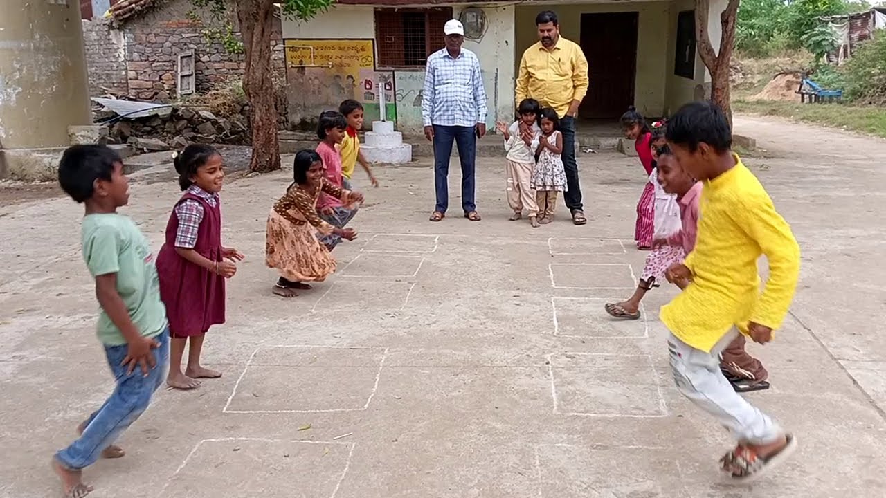 IN OUT GAME FOR KIDS - GOVT SCHOOLS STUDENT'S ACTIVITIES #46 - YouTube