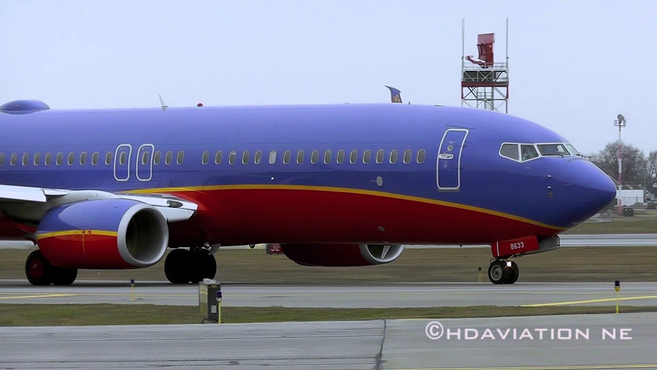 Southwest 737-800 Takeoff KBUF Buffalo/Niagra International Airport ...