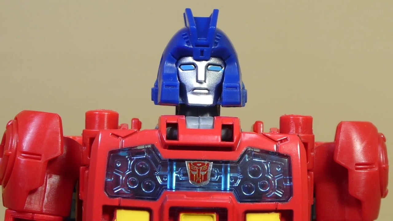 felzbug Reviews PotP Evolution Optimus Prime Leader Class - YouTube
