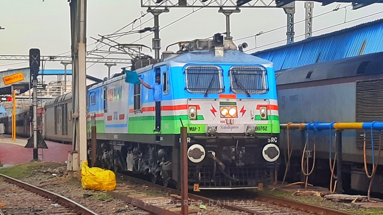 Beautiful Santragachi WAP-7 With 22861 Howrah Kantabanji Ispat Express ...