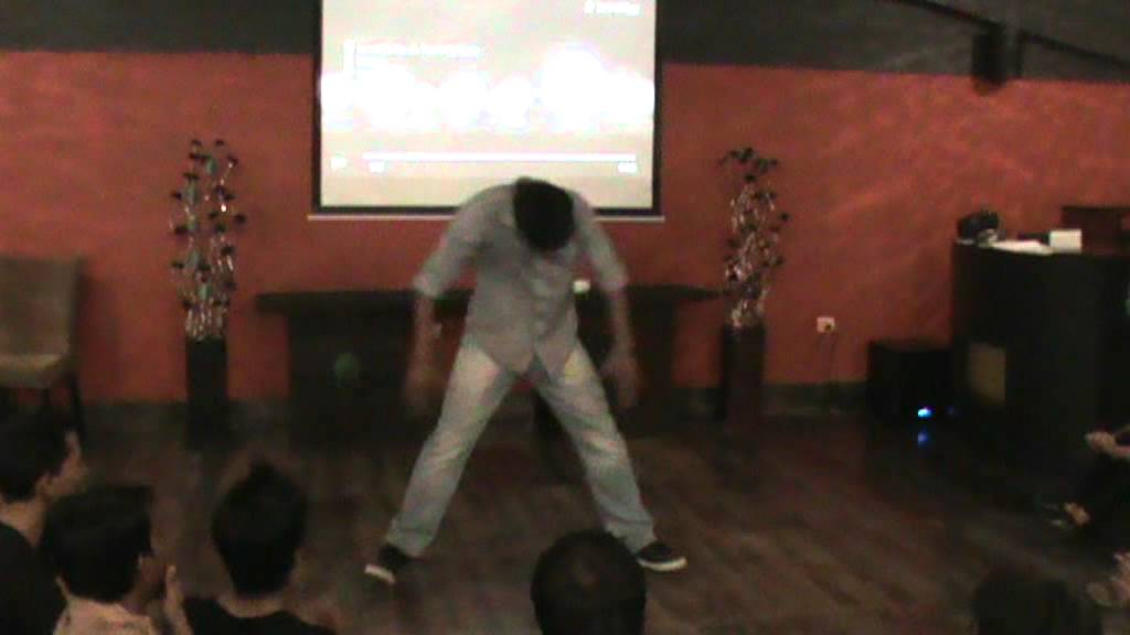 My impromptu dance @ Dance Club treat. - YouTube