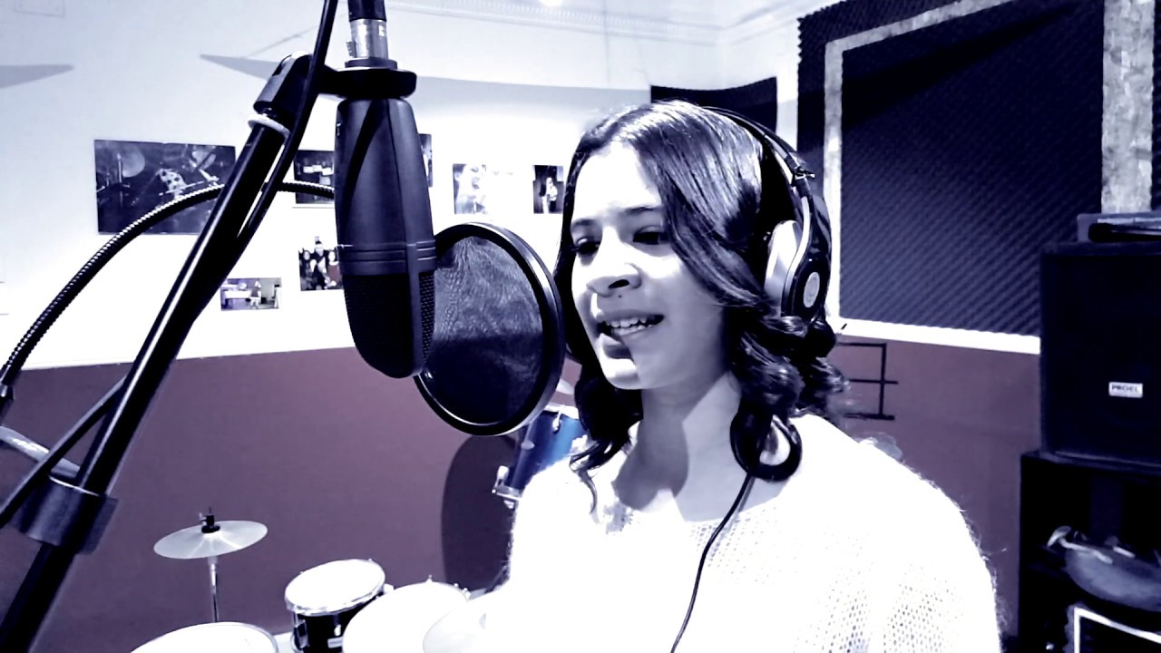 People help the people - Birdy I Emilia Rizzo - COVER I - YouTube