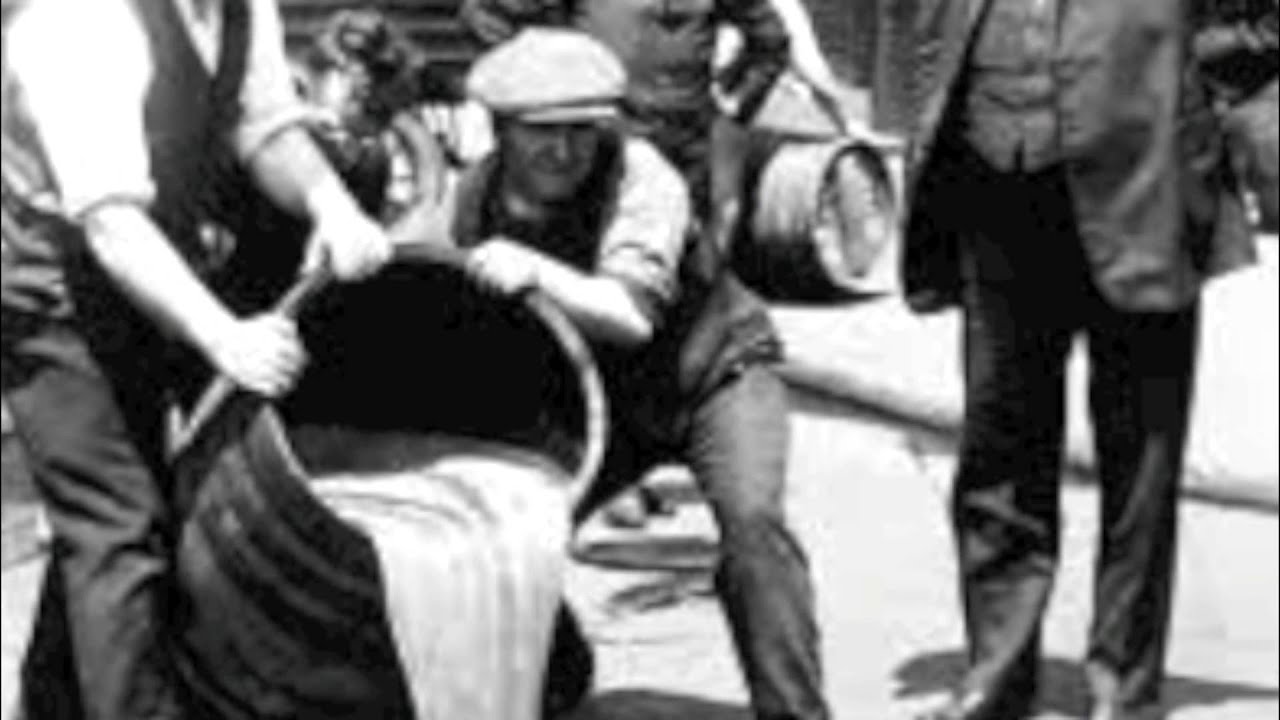 The Great Gatsby Project -- Intro to the 1920s - YouTube