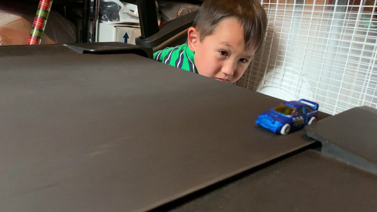 Hot Wheels, leading the way! - YouTube