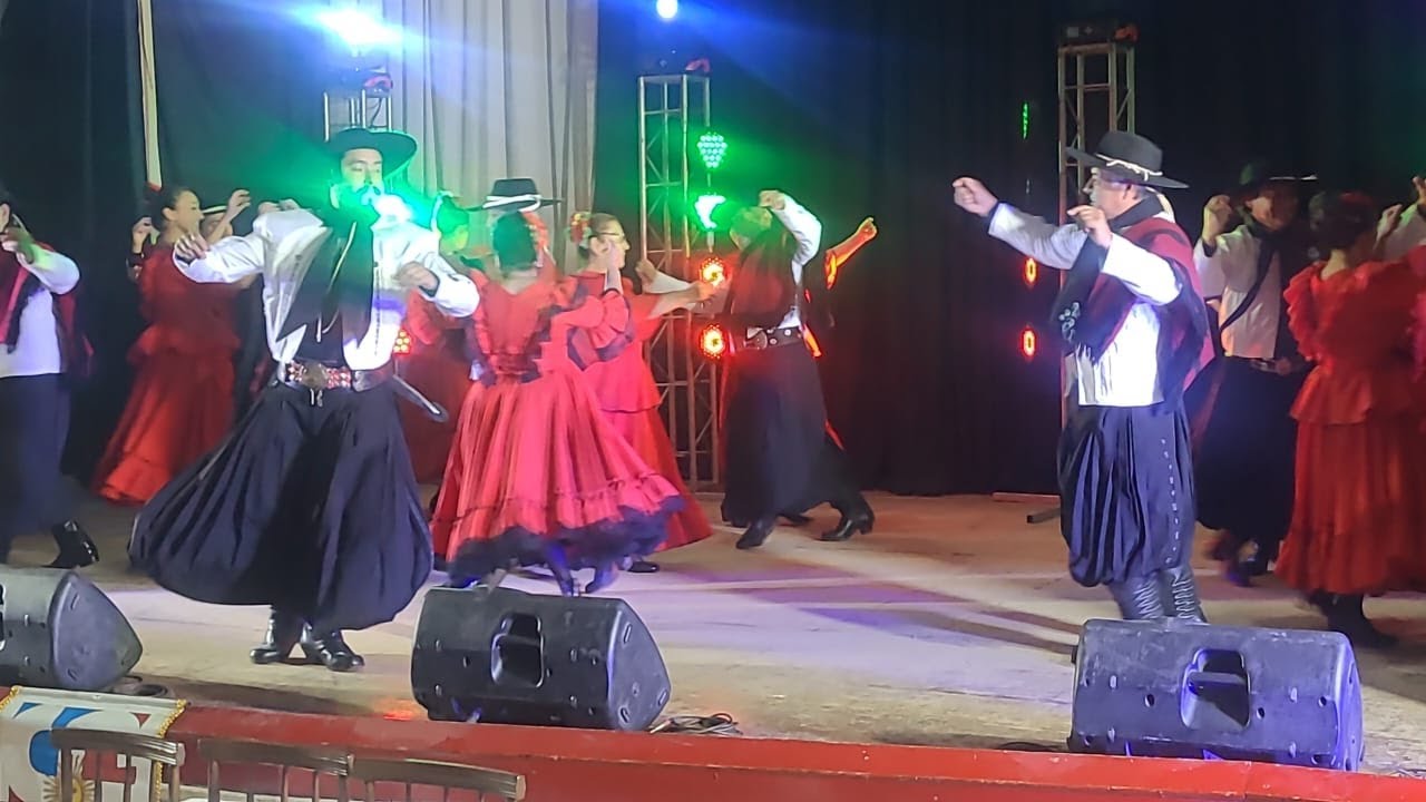 Ballet Oficial de la Academia del Folklore de Salta en el 16vo ...