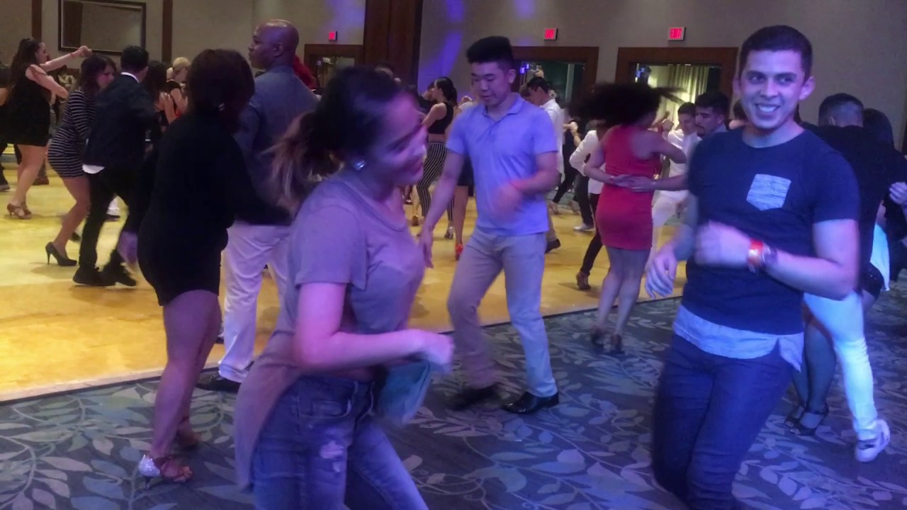 Danielle Deleon and Oscar Martinez Social Dancing - YouTube