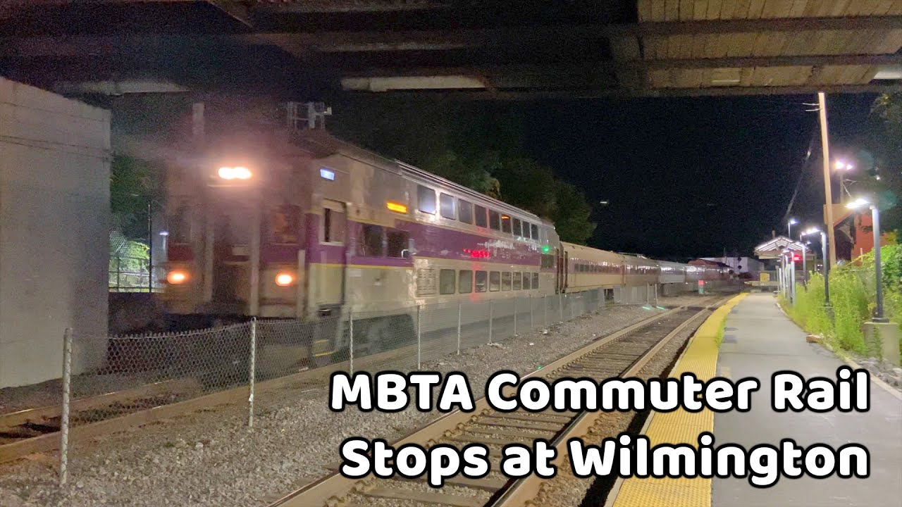 MBTA Stops at Wilmington, Honks at MoW Crew - YouTube
