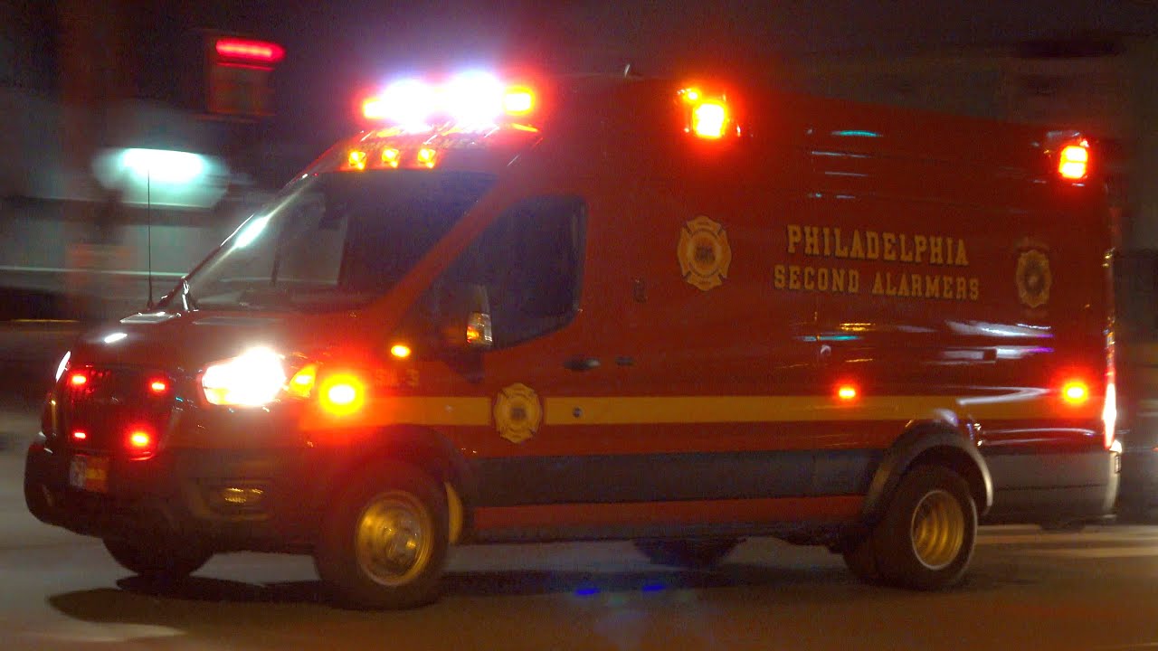 Philadelphia Second Alarmers Association SA 3 Responding - YouTube