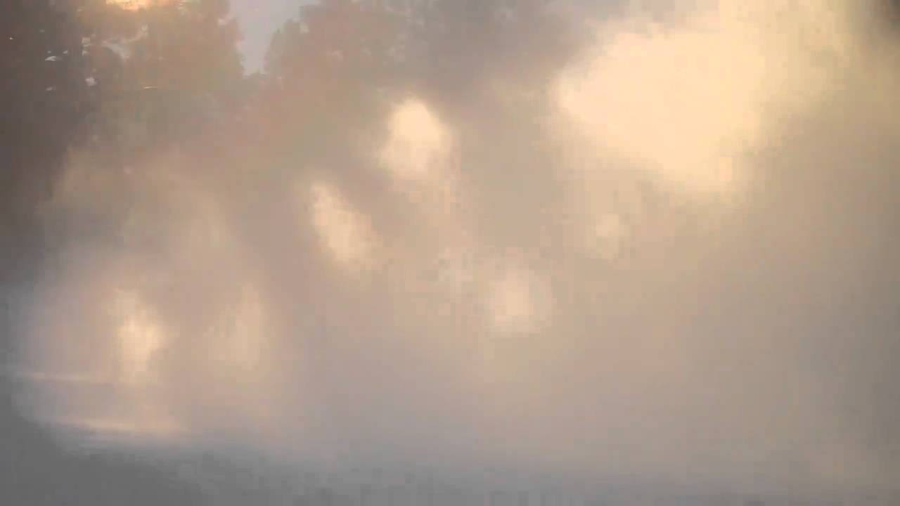 snowboard snow spray - YouTube