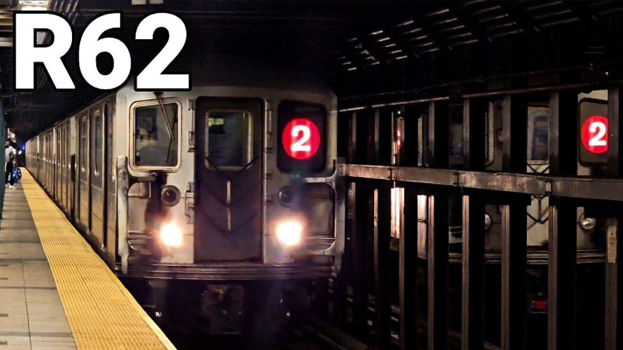 (Rare) R62 2 Trains at Church Av - YouTube
