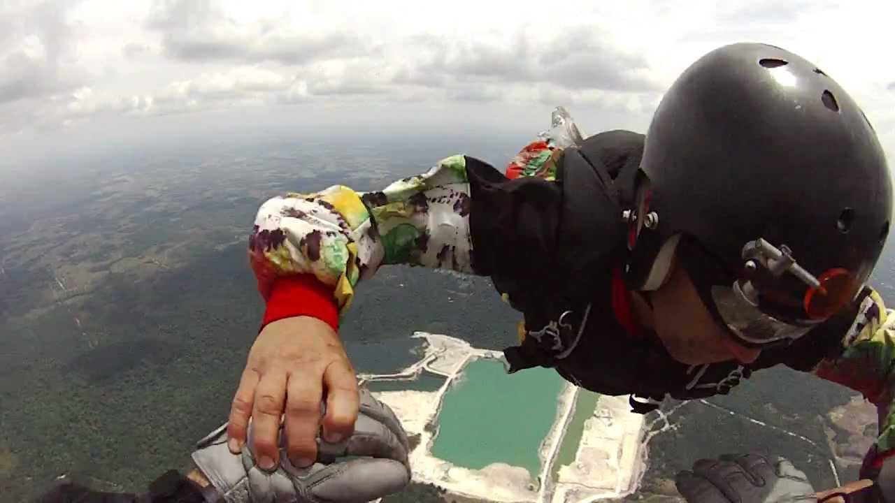 Keith and Jerry skydiving - YouTube