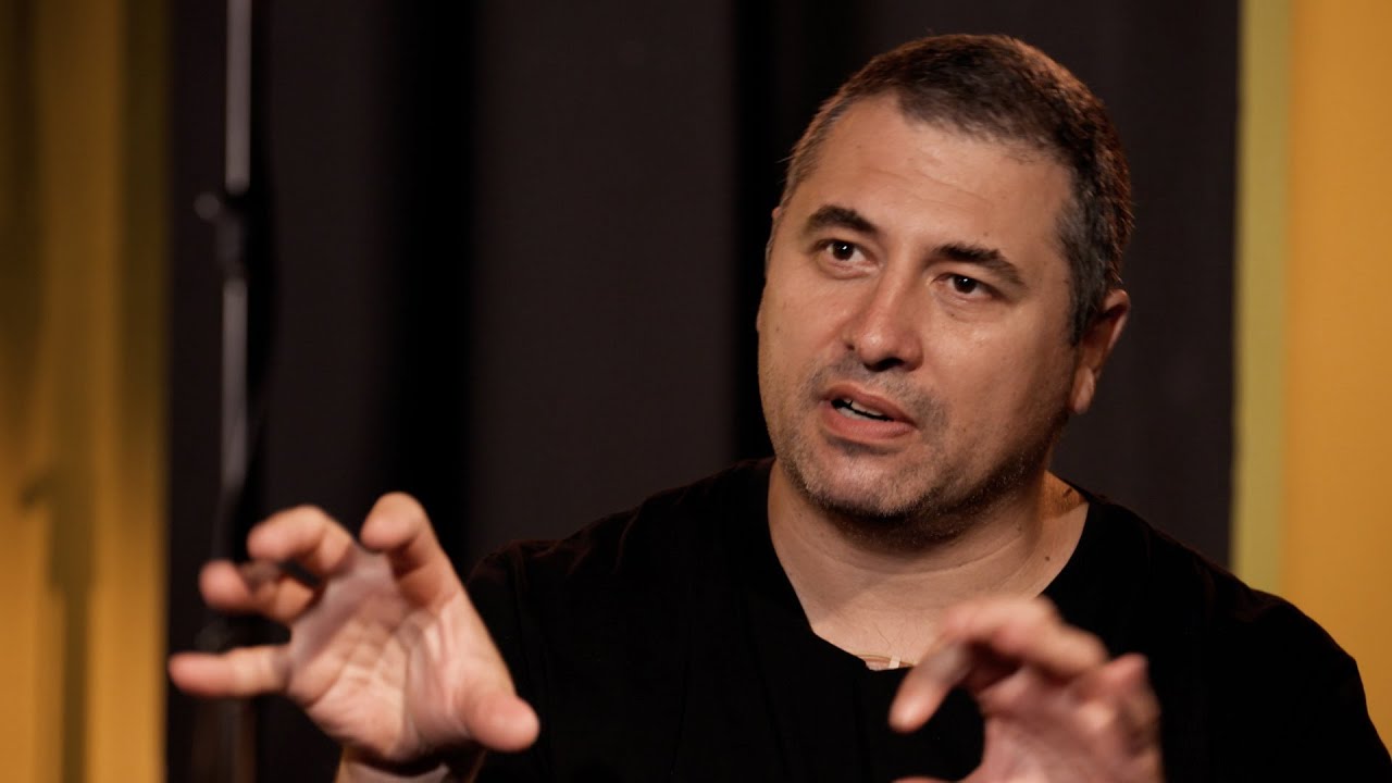 Interview with Radu Jude - YouTube