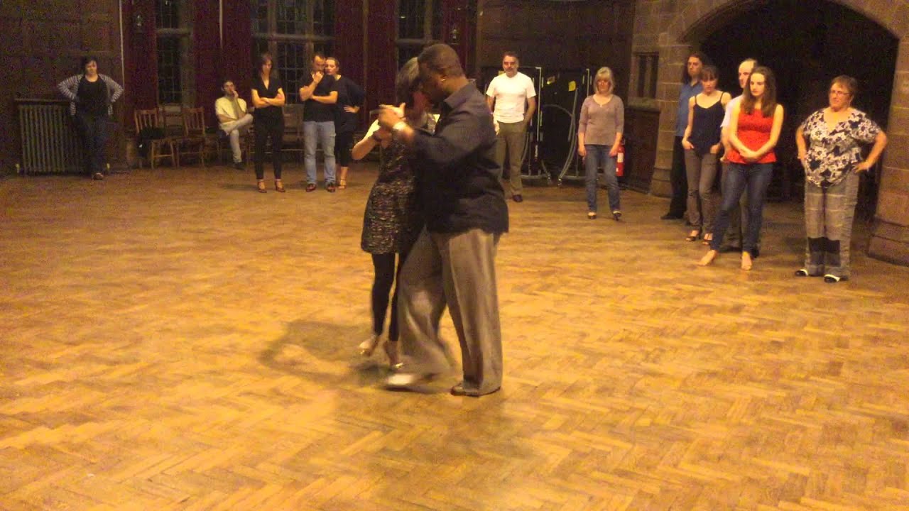 Giros with rebound, Argentine Tango class, 15/09/2015 - YouTube
