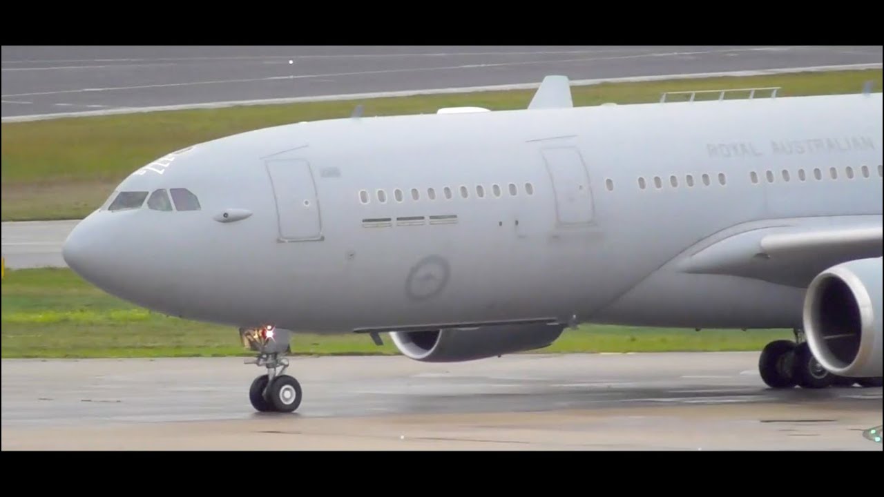 RARE Royal Australian Air Force KC-30 Landing at Melbourne Airport ...