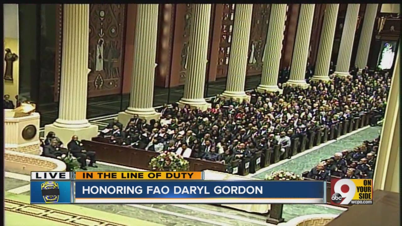 Watch the full funeral service for FAO Daryl Gordon at St. Peter in ...