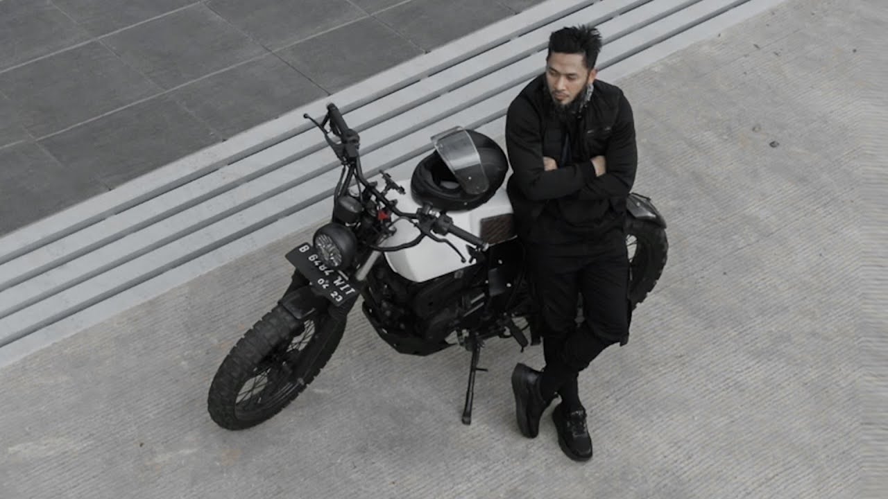 REYL MAN Anomaly Series with Uki Kautsar - YouTube