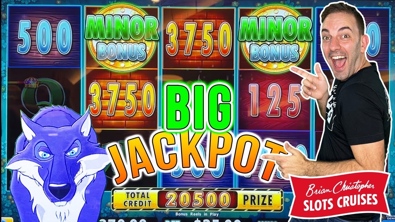 🌬 Huff'N Puffing a BIG JACKPOT Carnival Cruise 🛳 Brian Christopher Slots Cruise - YouTube