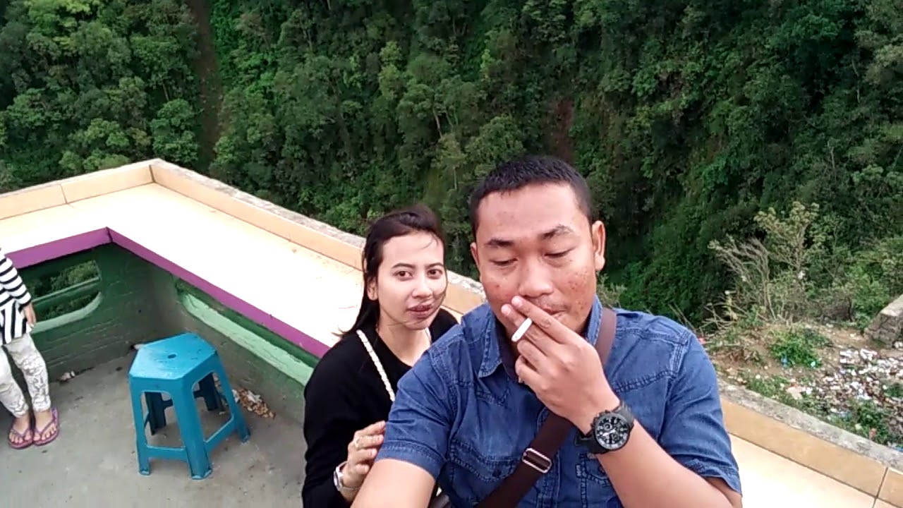 Penatapan Berastagi....... - YouTube