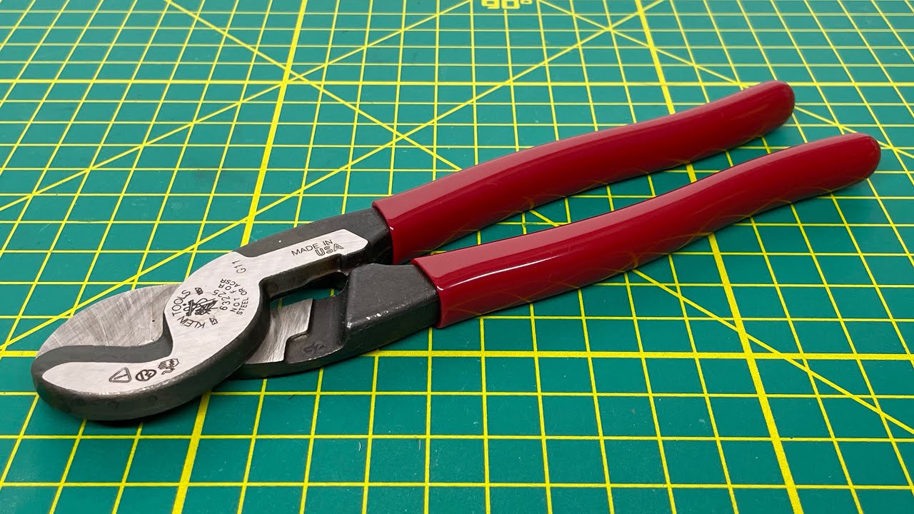 Klein Tools 63225 Cable Cutters - YouTube