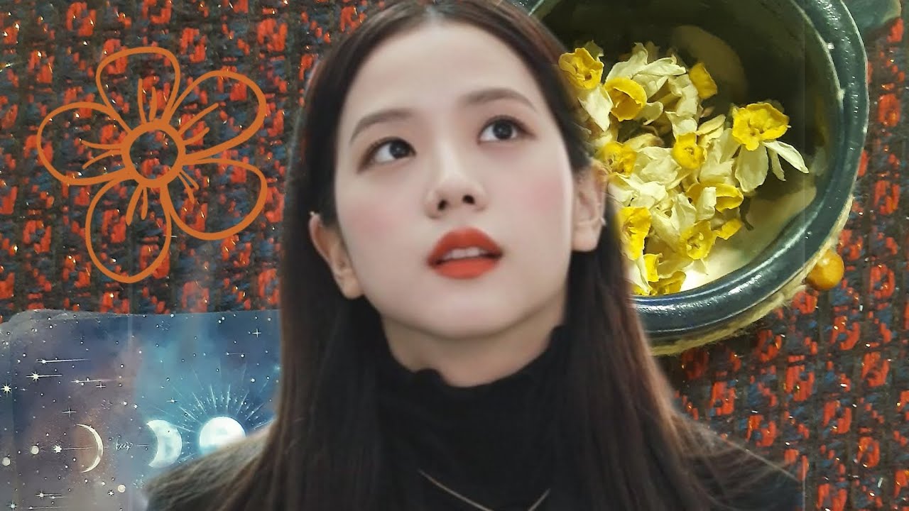 Jisoo 2023 reading💫 - YouTube