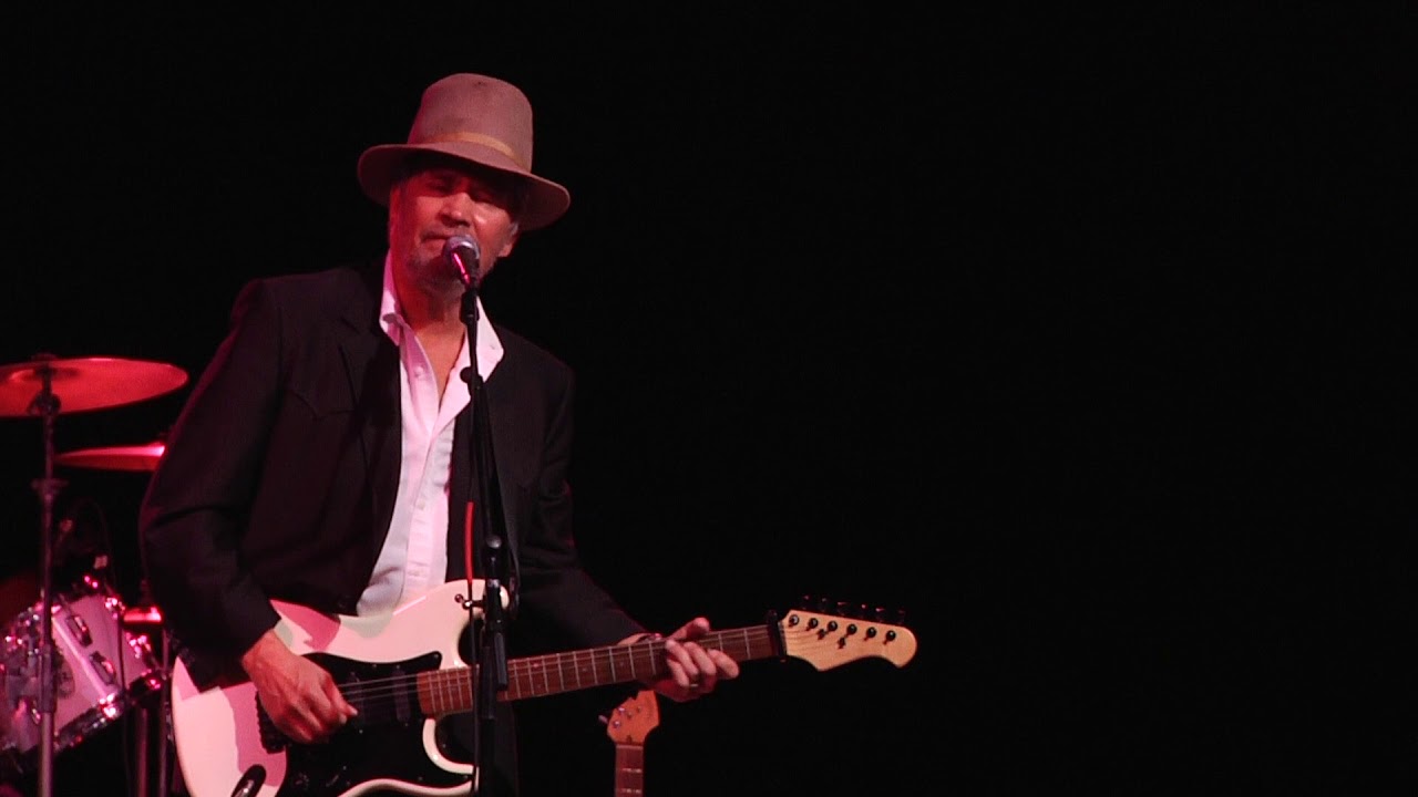 Keith Sykes I'm Not Strange I'm Just Like You - YouTube