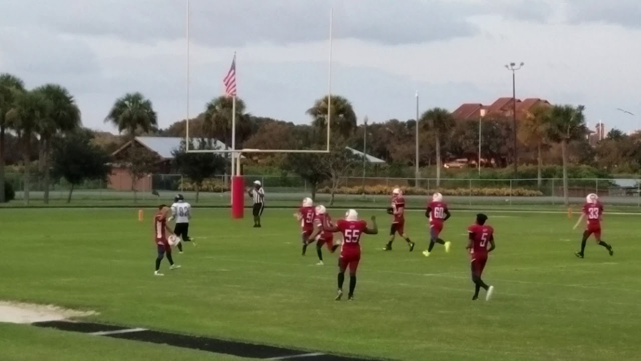 Rowdy 3 - FSDB DHS Football - YouTube