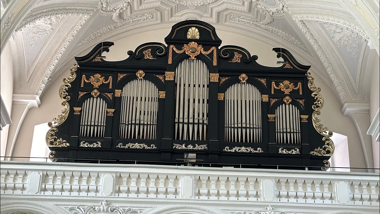 Heilig, heilig, heilig, Franz Schubert - YouTube