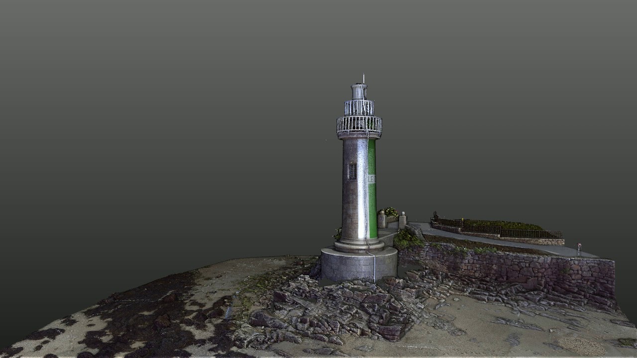 Phare le coq - BENODET - YouTube