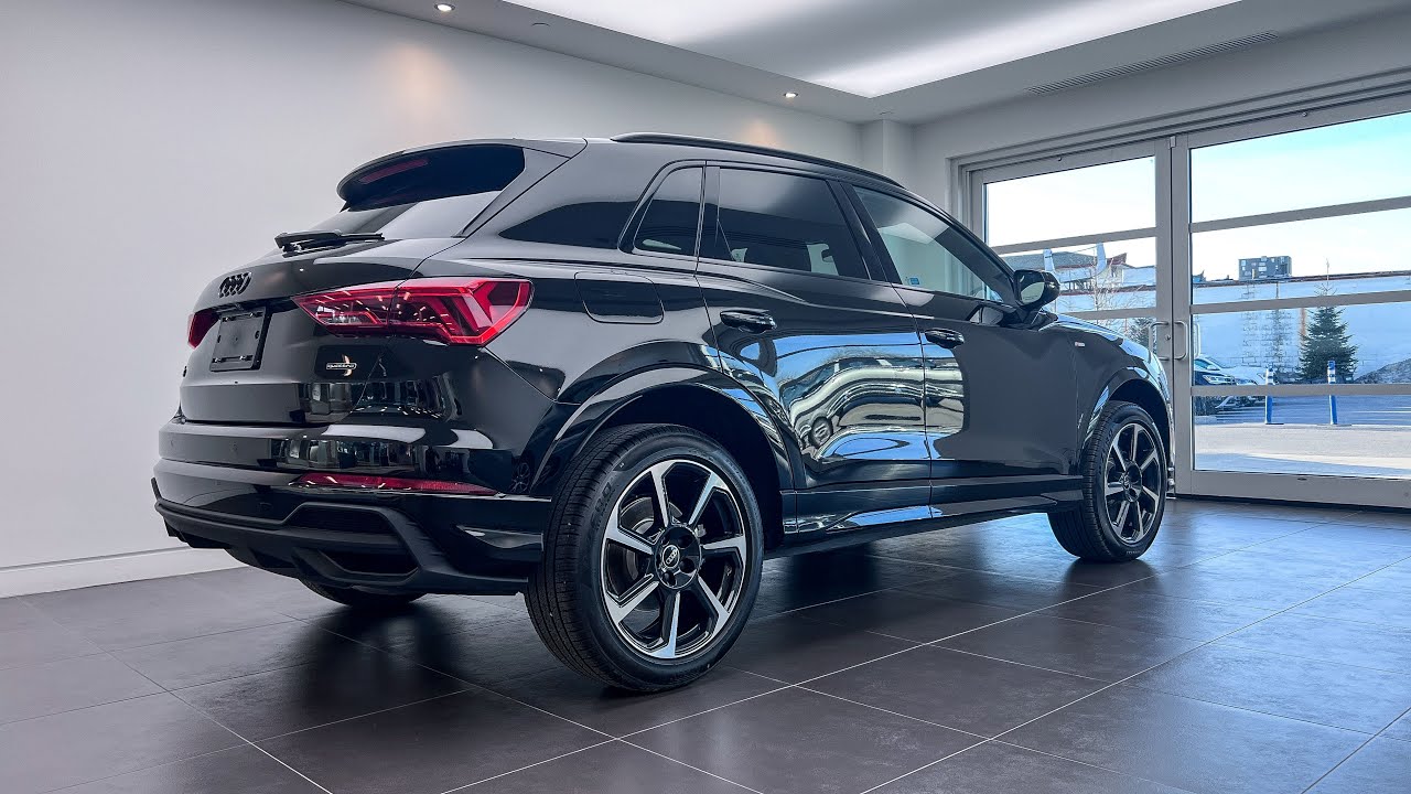 2025 Audi Q3 Progressiv with Black Optics Package - YouTube