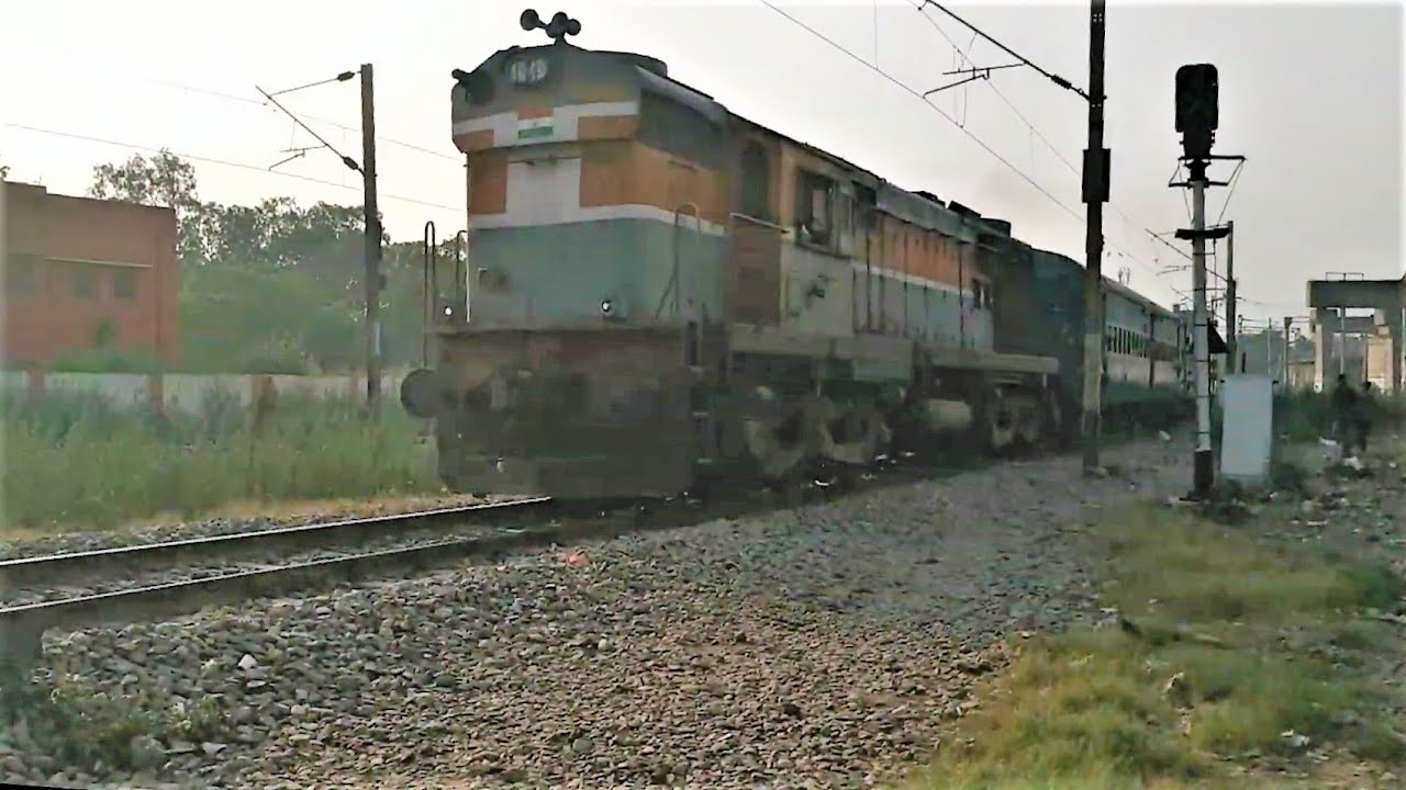 (54606) (Ludhiana - Hisar) Passenger Train (Unreserved) With (LDH ...
