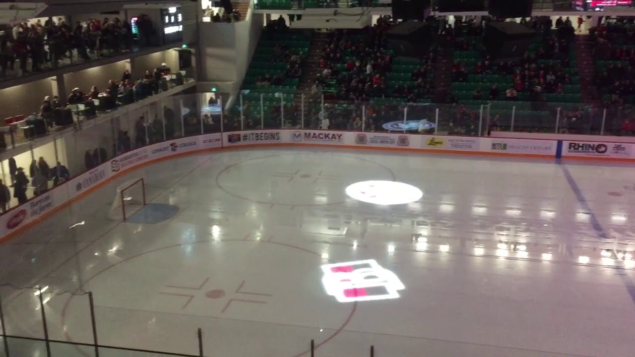 Belleville Senators at the Yardmen Arena - YouTube