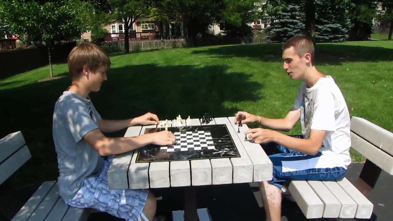 Extreme Chess - YouTube