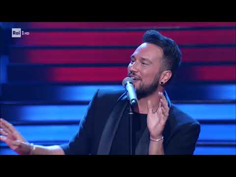 Antonino canta Happy - Celebration 14/10/2017