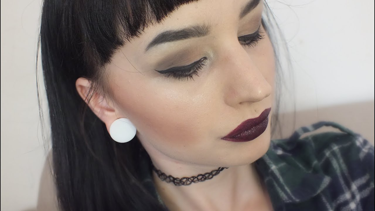 GRUNGE Makeup Tutorial - YouTube