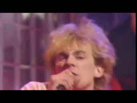 TEARDROP EXPLODES - REWARD (TOTP, Christmas Day, 1981) - YouTube