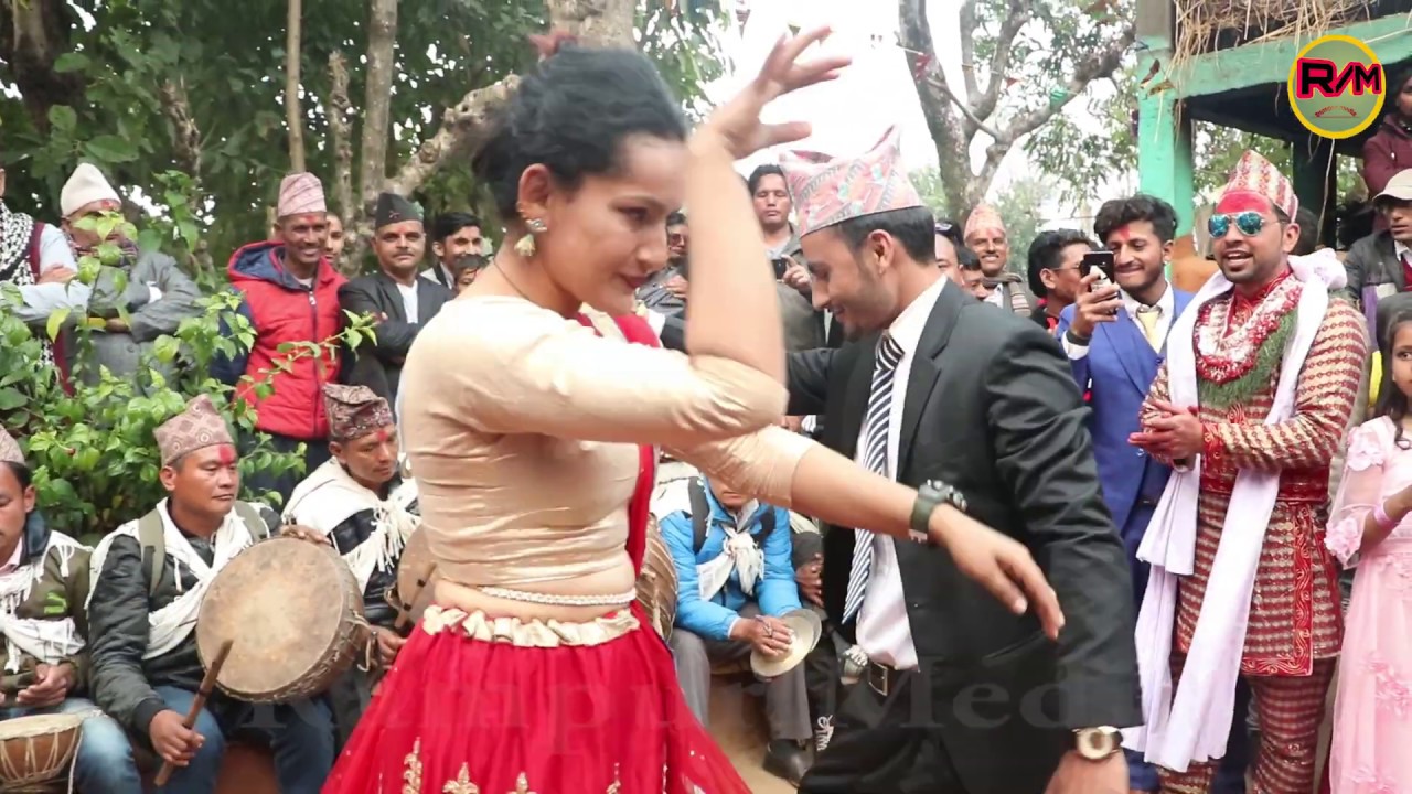 नेपालकै उत्कृष्ट पञ्चेबाजा डान्स - Nepali Best Wedding Dance / Amazing ...