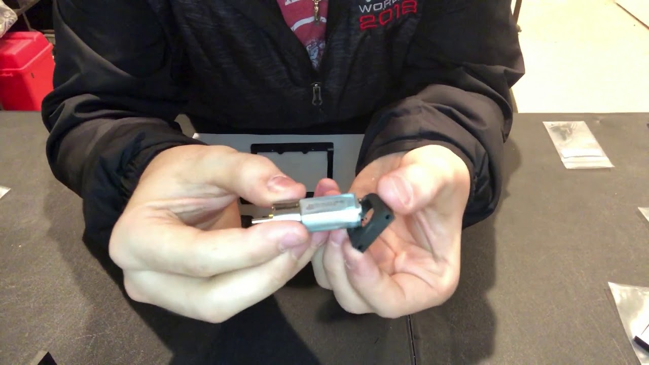 Botkits Candy Wasp build Part1 Basic Assembly - YouTube