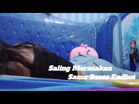 Hujan Bikin Betah // Kamarku Indah Saat Hujan