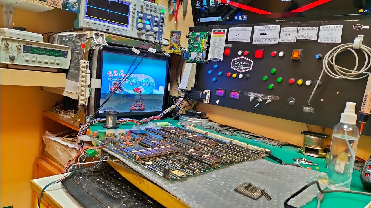 Out run pcb arcade repair parte 2 - YouTube
