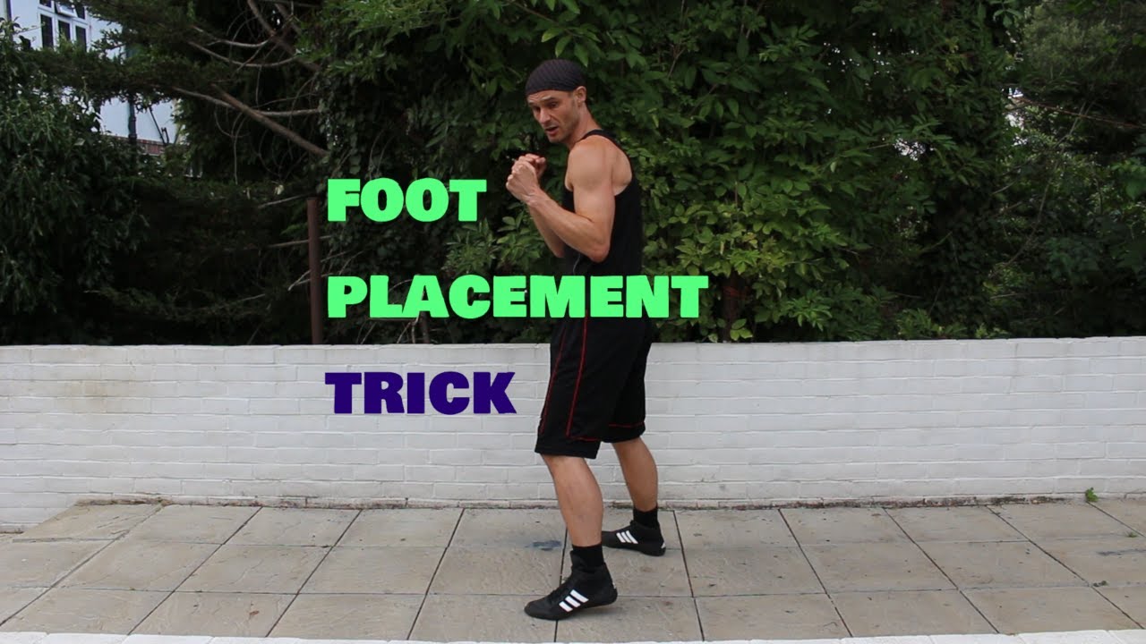 FOOTWORK TRICK in Savate (using open / closed stance) - YouTube