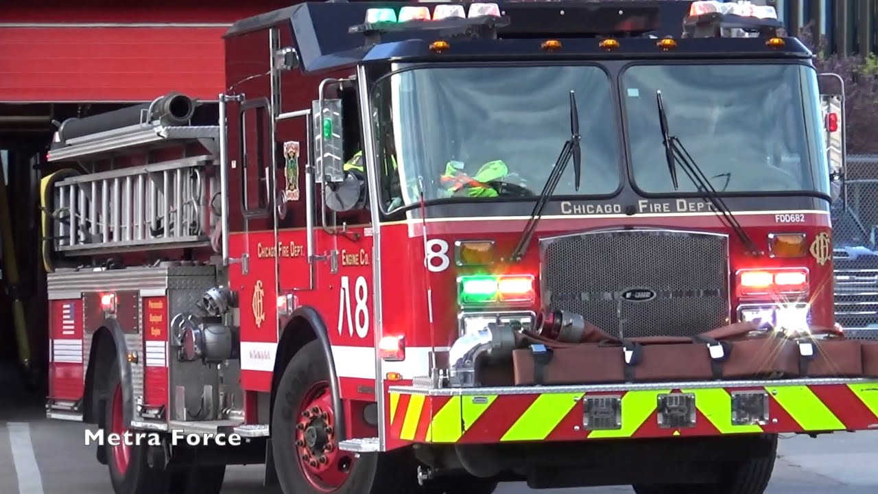 Chicago Fire Dept Engine 8 & Ambulance 66 Responding - YouTube