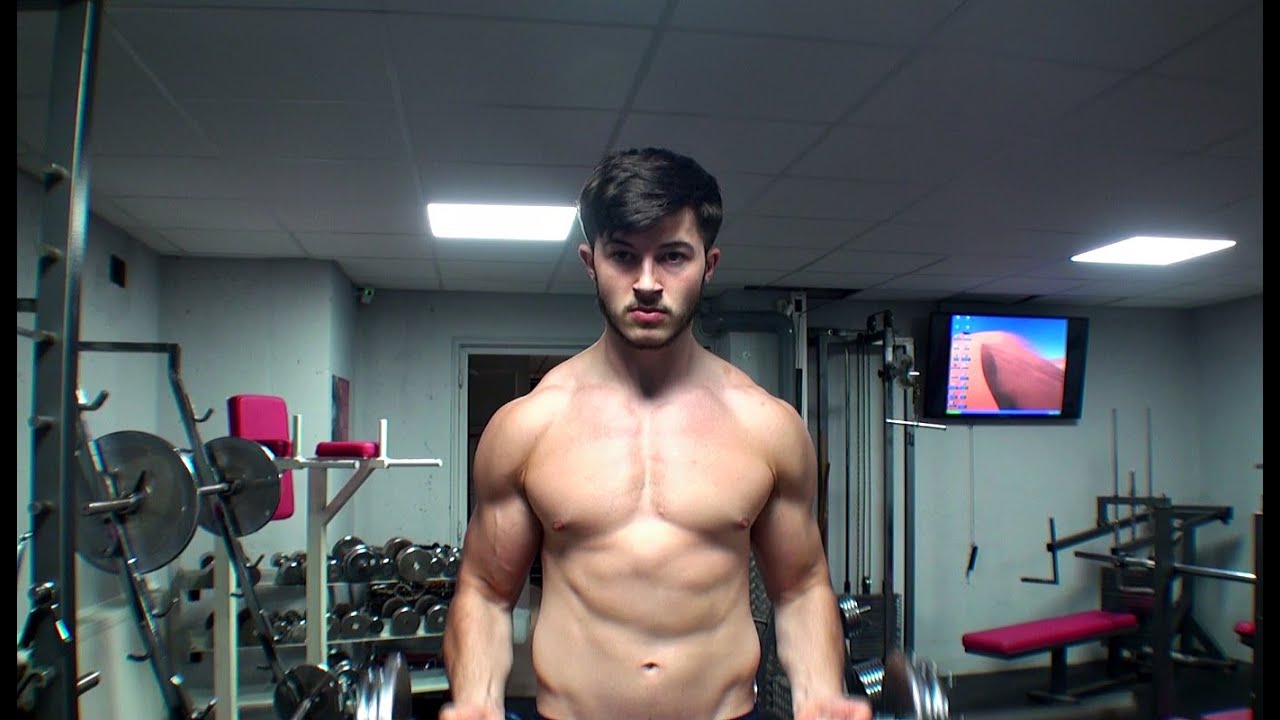 Bodybuilding in France - YouTube